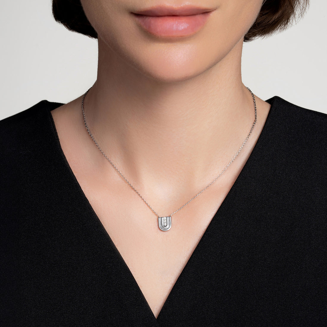 The Elevi Small Pendant – Elevi Fine Jewelry